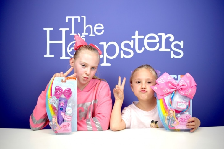 JoJo Siwa Microphone and Bodacious Bow